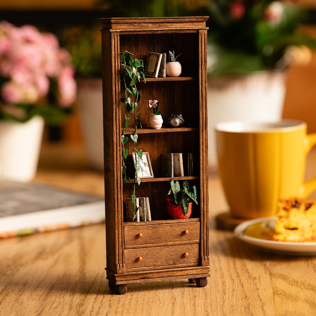 Making miniatures for beginners • Think tiny! | Aimee River